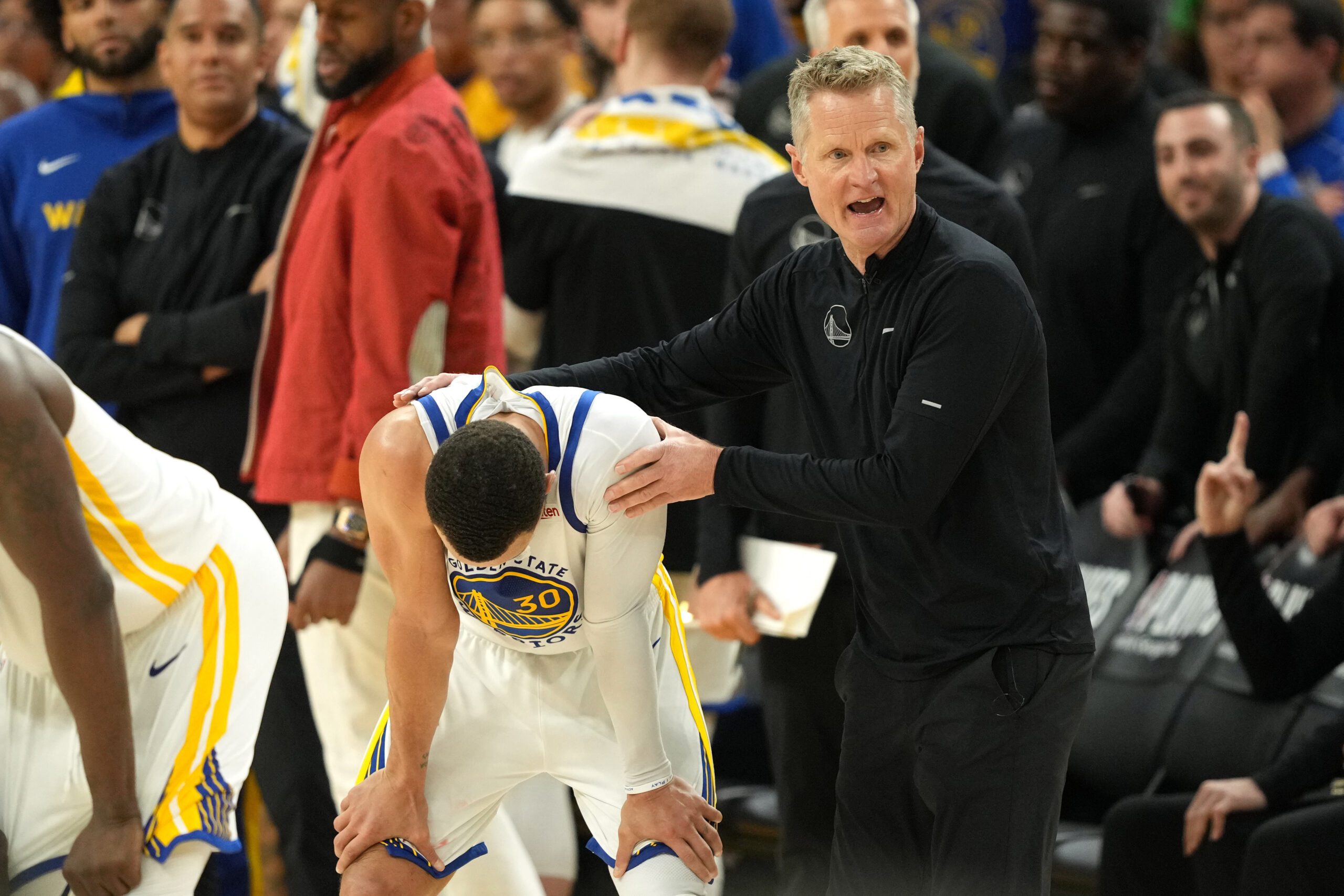 Warriors’ 3-Point Barrage Sparks Concern Over Defense and Size