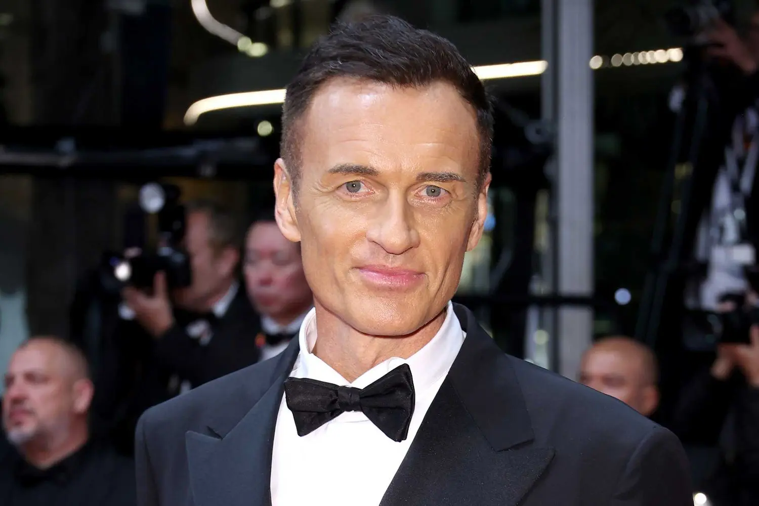 Actor Julian McMahon dies amid battle with cancer - Media Talk Africa
