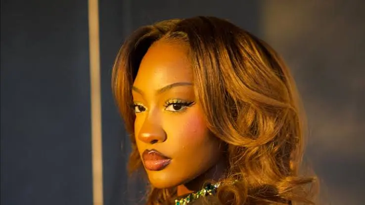 Tems Kisses Married Man at Afro Punk Festival