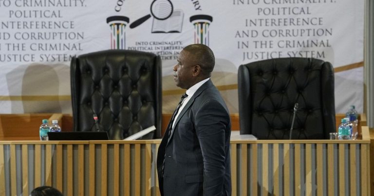 South Africa Police Corruption Probe Begins